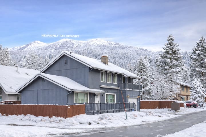 Sonora Pines ~ Heavenly Family Retreat (New!) - Stateline, NV