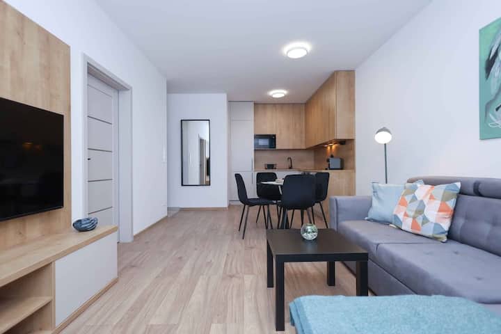 Mint Tea Lakeside Apartment W/ Free Parking - Liptowski Mikułasz