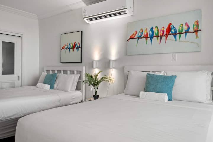 Seaview| Old San Juan | Balcony | For Groups - San Juan