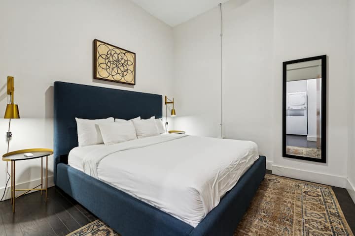 The Gregory Suite 401 - New Orleans, LA