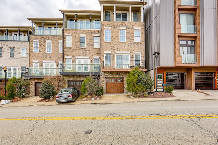 2 Mi To Market Sq! Row House W/ Dedicated Office - Pittsburgh