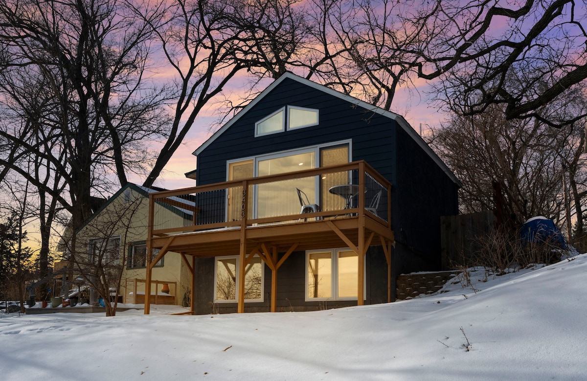 Cozy Lake Johanna Retreat w/ Private Dock - Houses for Rent in Arden ...