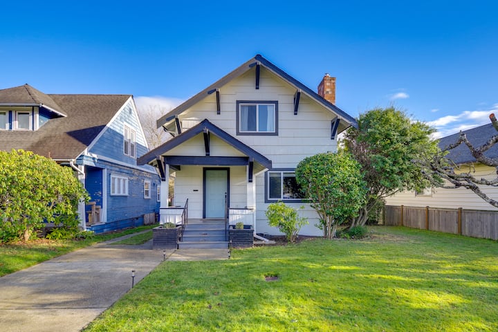 1 Mi To Historic Dtwn: Dog-friendly Everett Home! - Everett, WA