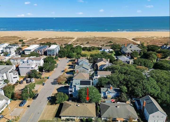 Steps To Ocean! 3br Cottage/dog-friendly/fenced - Virginia Beach