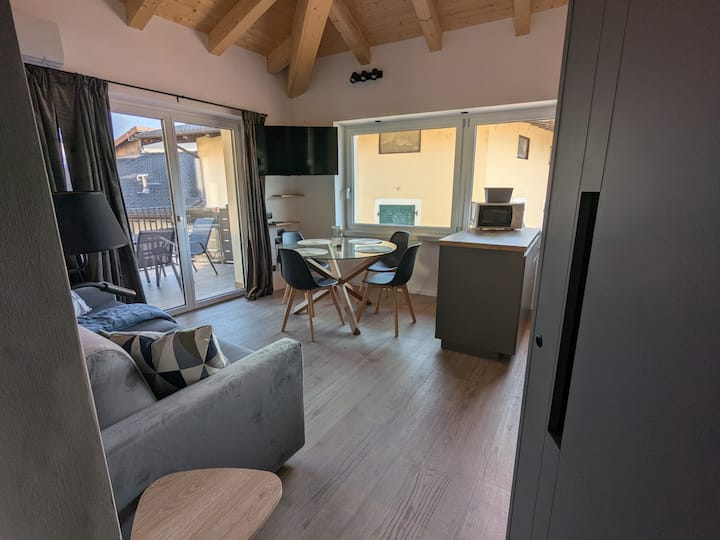 Alpine Lodge Grey Di Tss - Il Fascino Del Centro - Italia