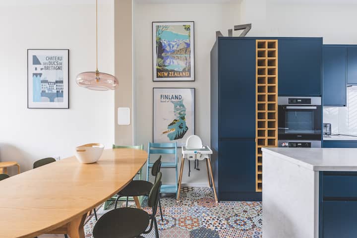 Stylish 4bdr Home Near South Acton With Parking - London