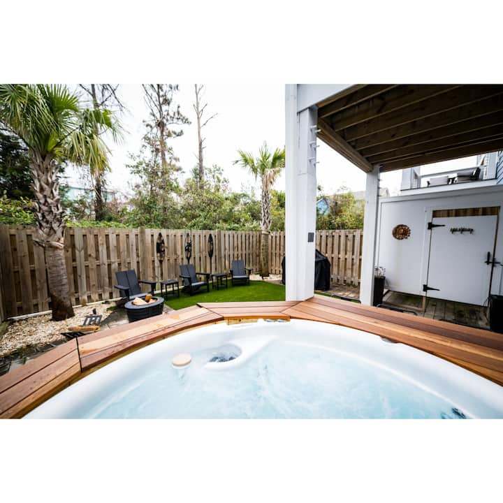 New Listing! Steps To Beach-hot Tub-fire Pit - Carolina Beach, NC