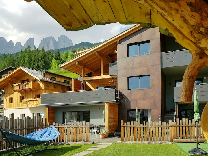 Family-friendly Mountain Home In The Dolomites - Canazei