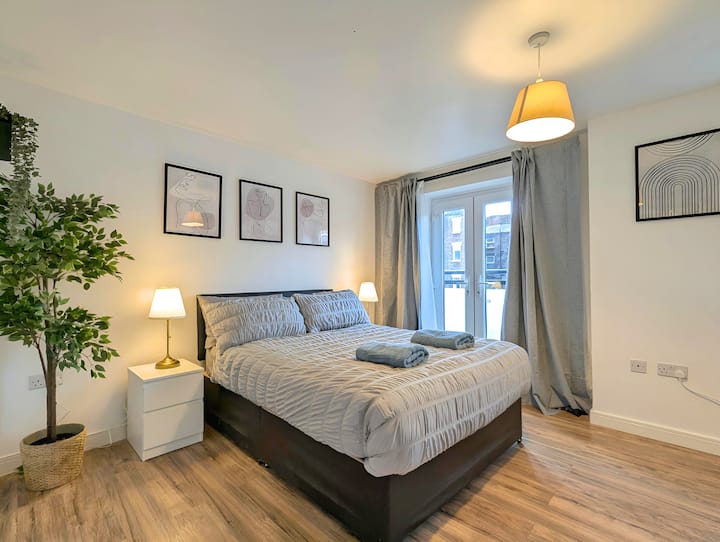 Double Room Near City Centre Free Street Parking - Liverpool, Reino Unido