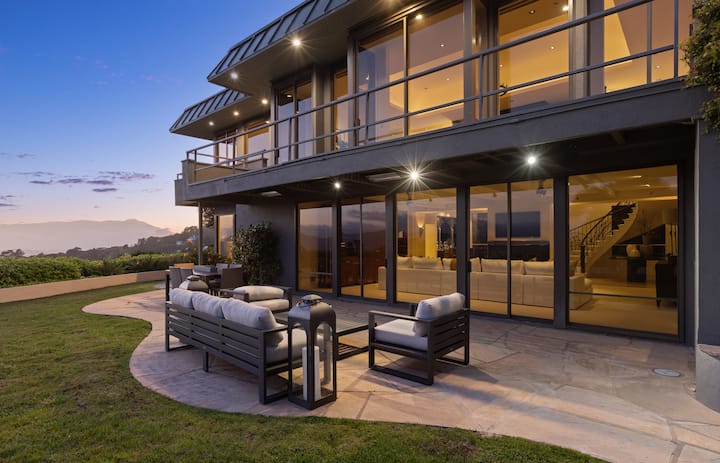 Iconic Golden Gate Bridge Estate - Sausalito, CA