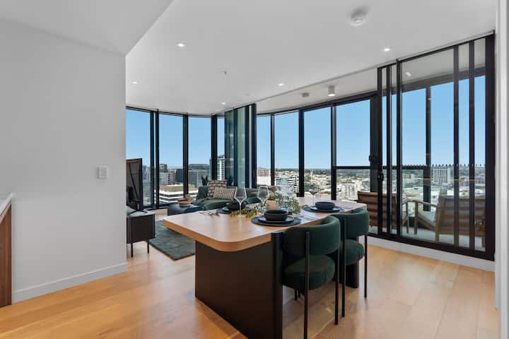 The Alfred Nineteen | Fortitude Valley 2br Views - Newstead