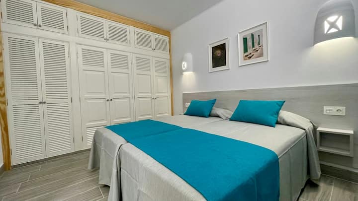 Superior Double Bedroom Bungalow Up To 6 People - Playa Blanca