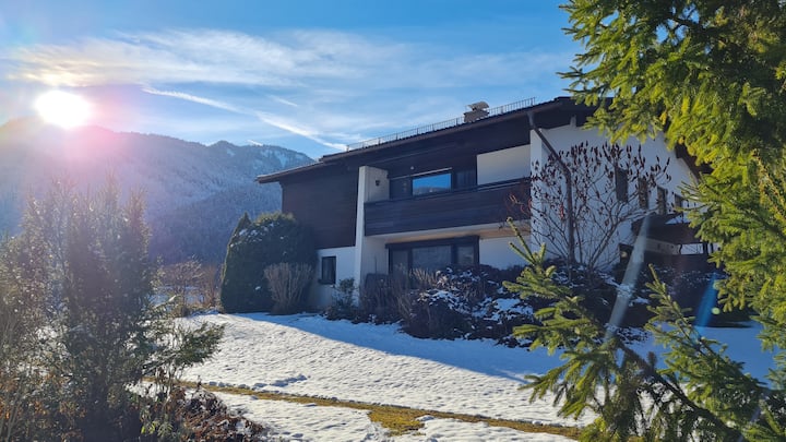 Smugglers' Vacation Apartment, 40 M² With Balcony - Schleching