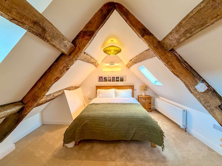 Broadweavers Cottage On Cotswold Way By Stae Homes - Stroud