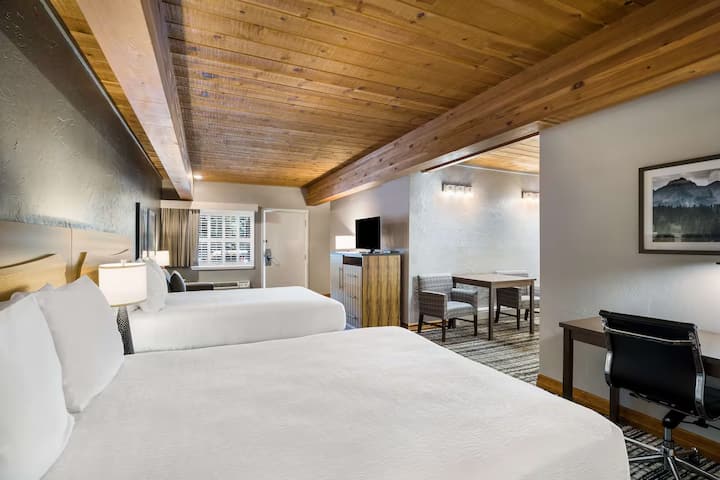 Modern Stay W/mountain Views & Spring Access - Glenwood Springs