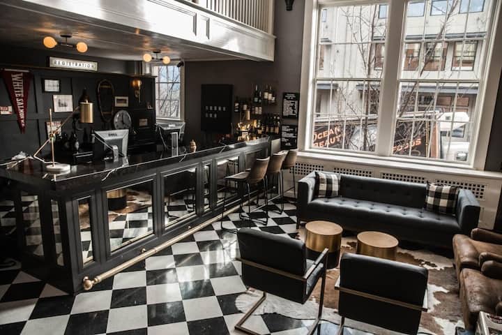 Near River Retreat | 1 Unit | Hood River Adventure - Hood River, OR