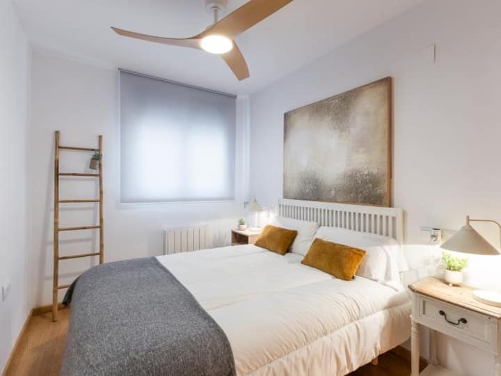 Moderno Hogar Con Terraza Y Garaje Cerca Del Mar - Sagunto