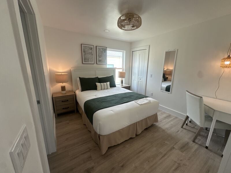 Lazy Lizard - Heated Pool & Steps From The Beach - Houses for Rent in ...