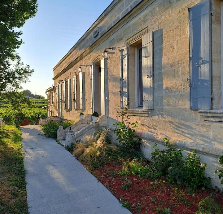 Charming Estate Near Saint-émilion - Saint-Émilion