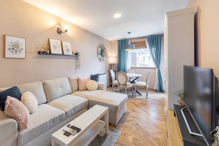 Precioso Piso Con Increíbles Vistas - Piedralaves