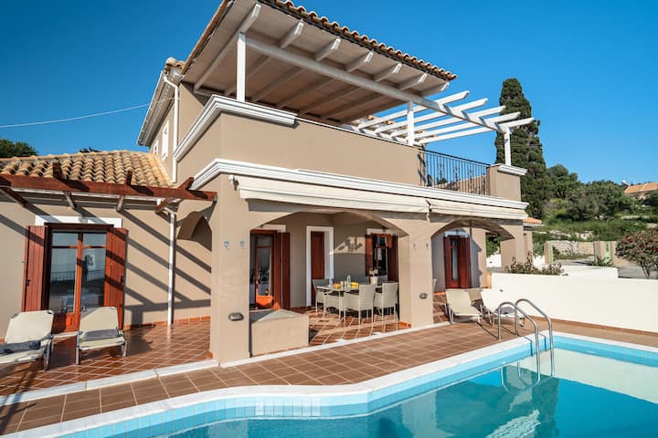 Kumusha Villa Near Fiscardo - Fiskardo