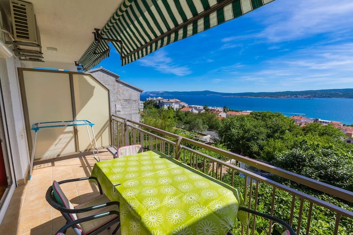 Appartement Pittoresque à Seulement 500 Mètres De - Selce