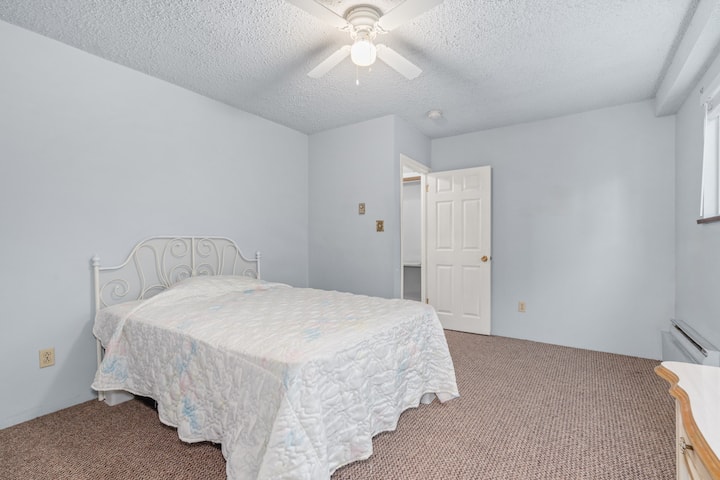 Cozy And Quiet 1br Home In Langley - Langley, BC