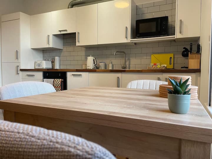 Boutique City Apartment | Parking & Prime Location - Nottingham