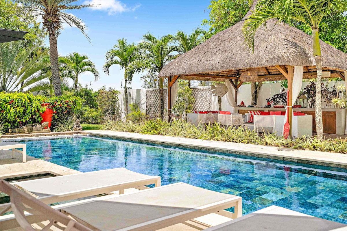 Villa Kyra - Luxe & XXL Pool at Grand-Baie - Villas à louer à Grand ...