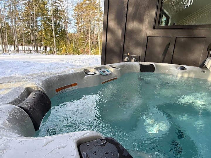 Drift Haus On Estes Lake Hot Tub Peloton Bike Dock - Sanford, ME