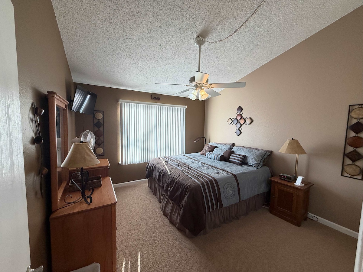 Spring Valley Blue | 3BR | Lake View | Home - Houses for Rent in Osage ...