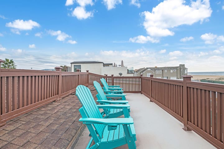 4br Home, One House From Beach W/ Rooftop Deck! - Laguna Beach, CA