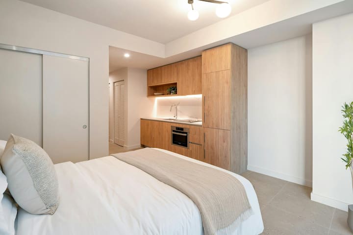 On-site Sauna And Private Plunge Pool - Miami, FL