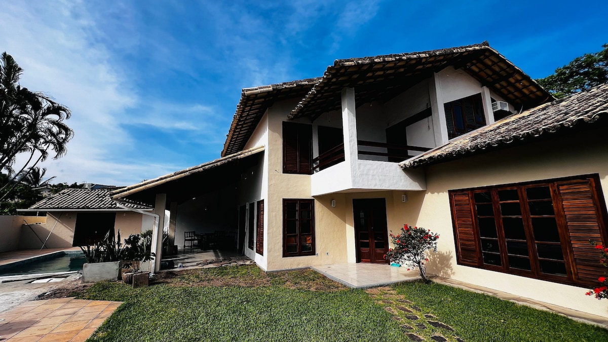 Maison tranquille à 200 m de la plage - Appartements à louer à Porto ...