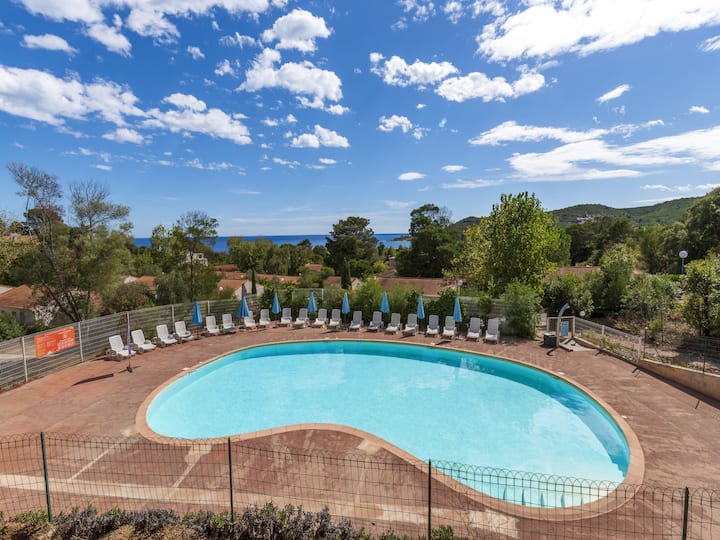 Maison 7 Pers Proche De La Mer Avec Piscine - Zonza