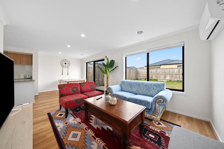 20%off Monthly 3b Home Near Wetlands Bus Stop - Cranbourne