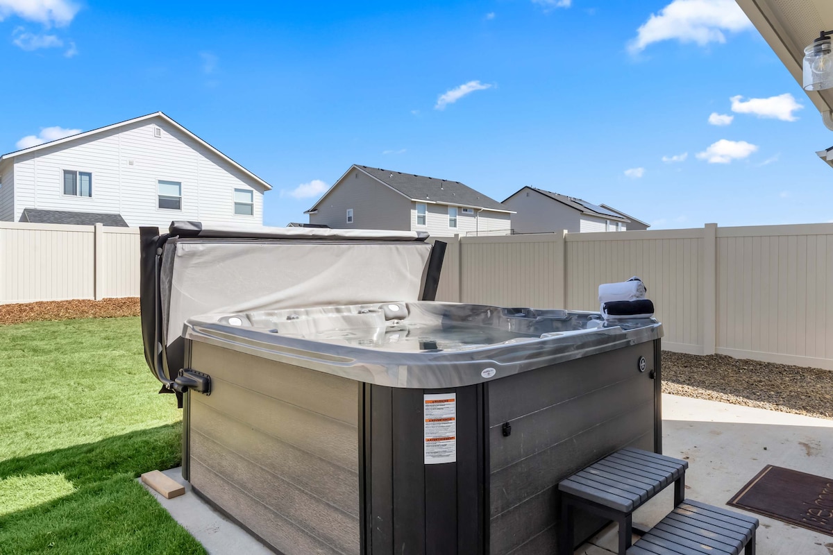 Luxuriöser Rückzugsort mit 5 Schlafzimmern – Whirlpool – Spielzimmer ...