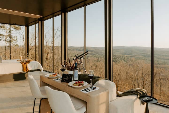 Glass House! Mountain Views-steam Showr-bidet-tubs - United States