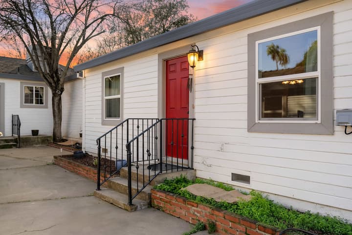 Stylish Sacramento Home Near Uc Davis & Midtown - Sacramento