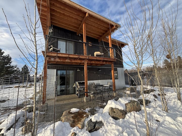 Sunflower Resort Aster Home ~ 2 2br/2ba King/king - Winthrop, WA