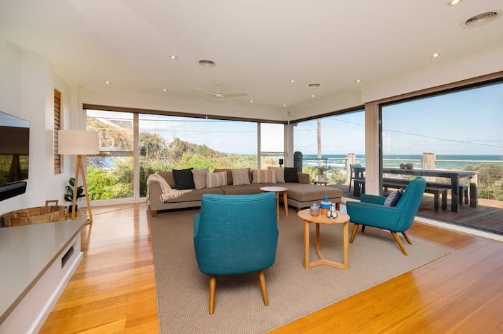 Anchor Beachfront | Pet Friendly On The Beach - Frankston