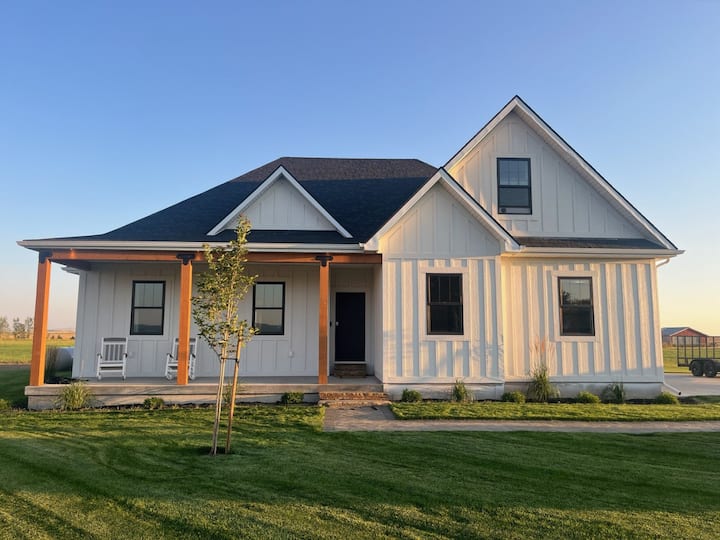 Hot Tub, Bbq, Fire Pit, & Pet Friendly! - Ashton, ID