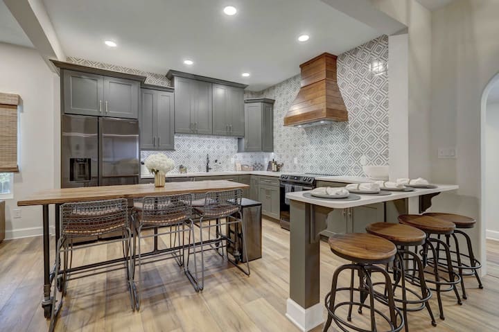 Remodeled Quiet Historic Home · Walkable/bike - 聖奧古斯丁