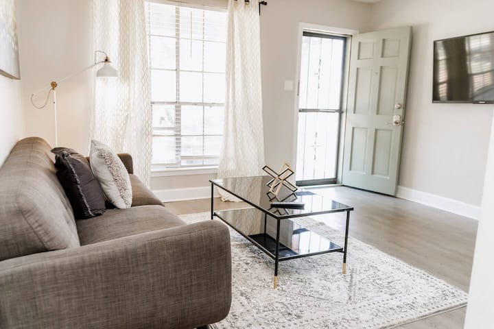 Parkside & Broadview | Memphis Comfort In City Ctr - Memphis, TN