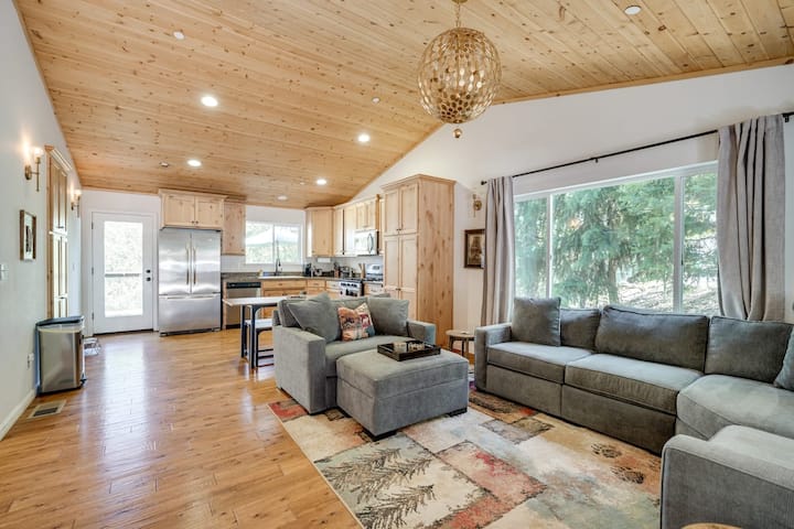 Walk To Downtown, 2 King Beds, Dog-friendly - Brentwood Lake, Twain Harte