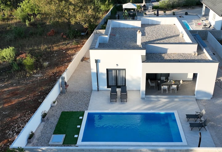 Beautiful Villa Zara Blu With Pool - Zadar