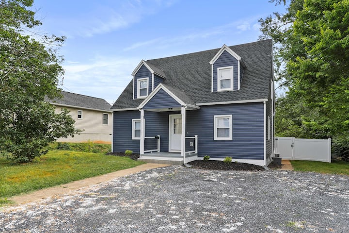 Cozy W Fenced Yard, Games & Walkable To Luray! - Luray, VA
