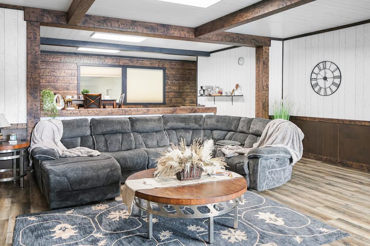 Hoofbeat Haven - Sturgis, MI