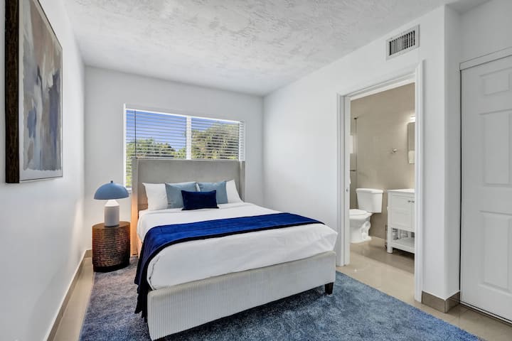 1br Getaway W/ Pool & Bar At Lake Worth - Lake Worth, FL