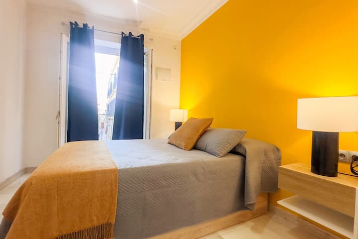 Room 2 | Ideal for rest | Old Town - Apartments for Rent in Seville ...